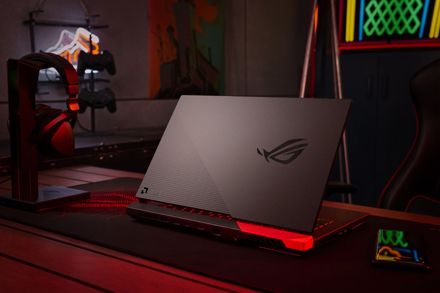 Laptopul de gaming ASUS ROG Strix G15 Advantage Edition ajunge în ...